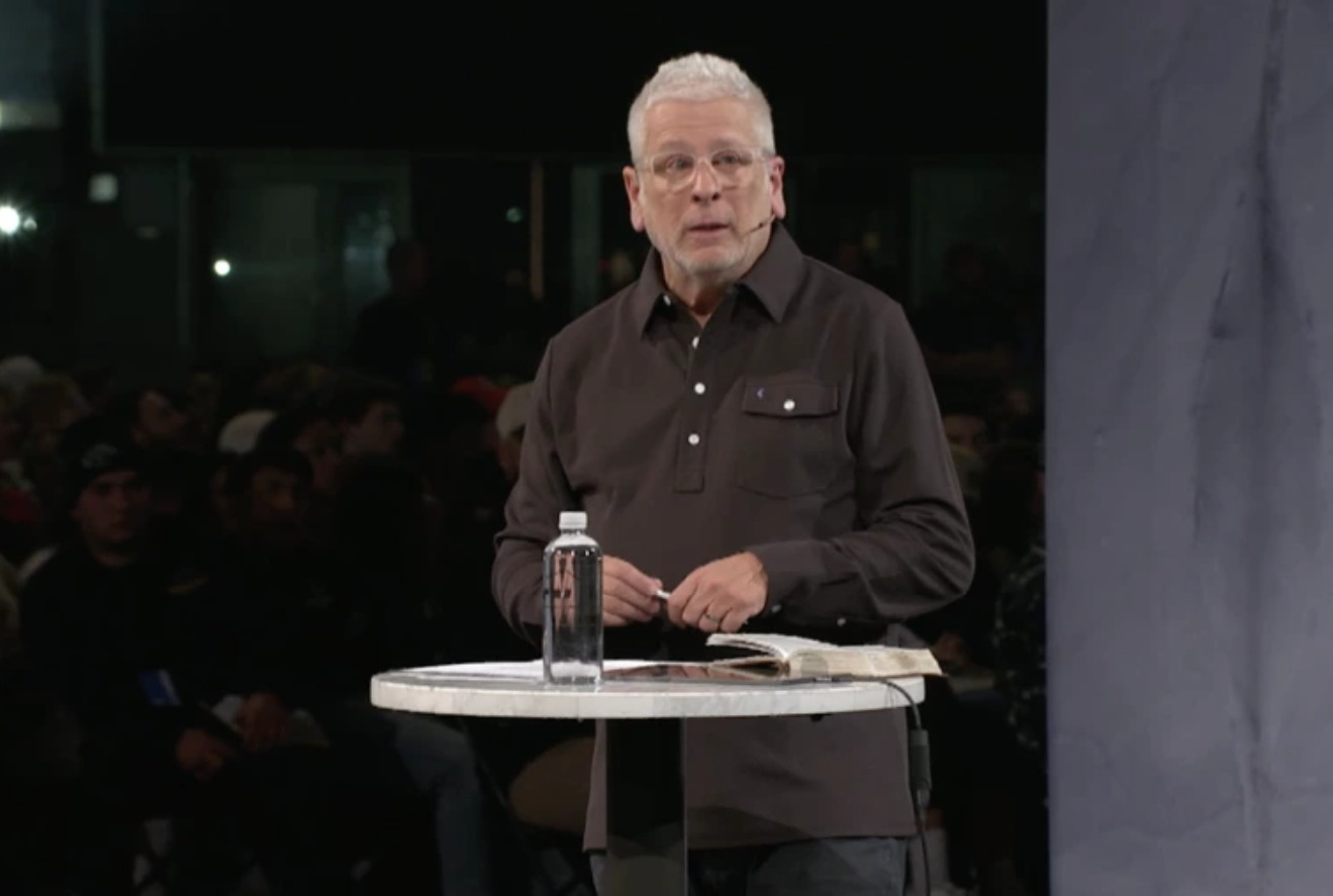 Passion 2024: Louie Giglio challenges modern cultural messages ...