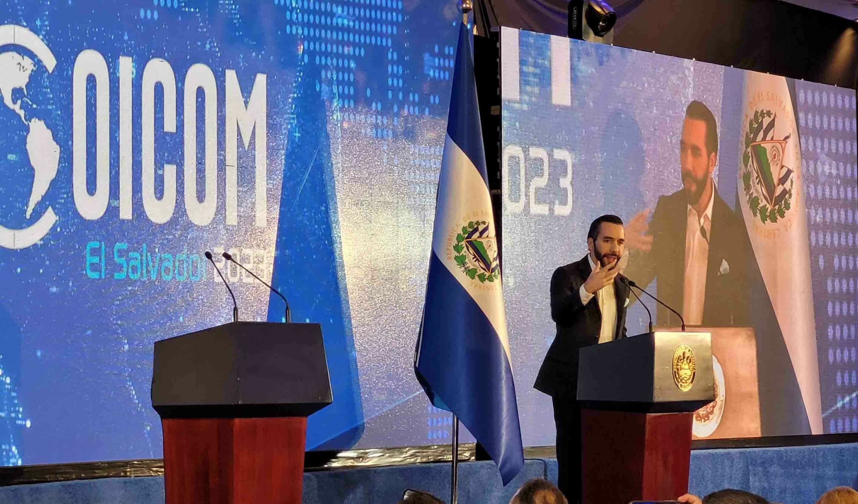 Bukele, the president who mentions God in his speeches, reelected ...