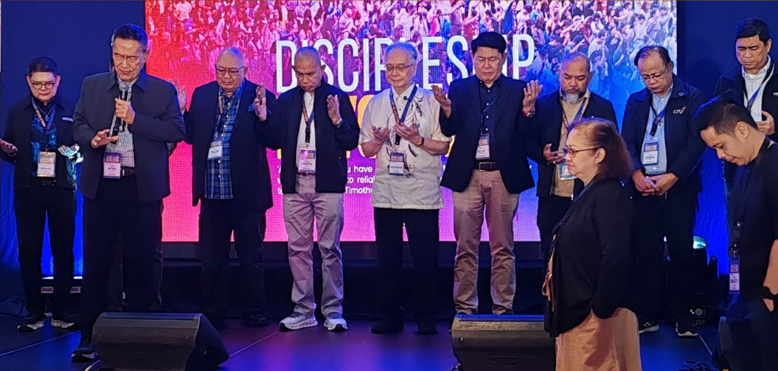 Philippine evangelical leaders sign covenant of unity amid political ...